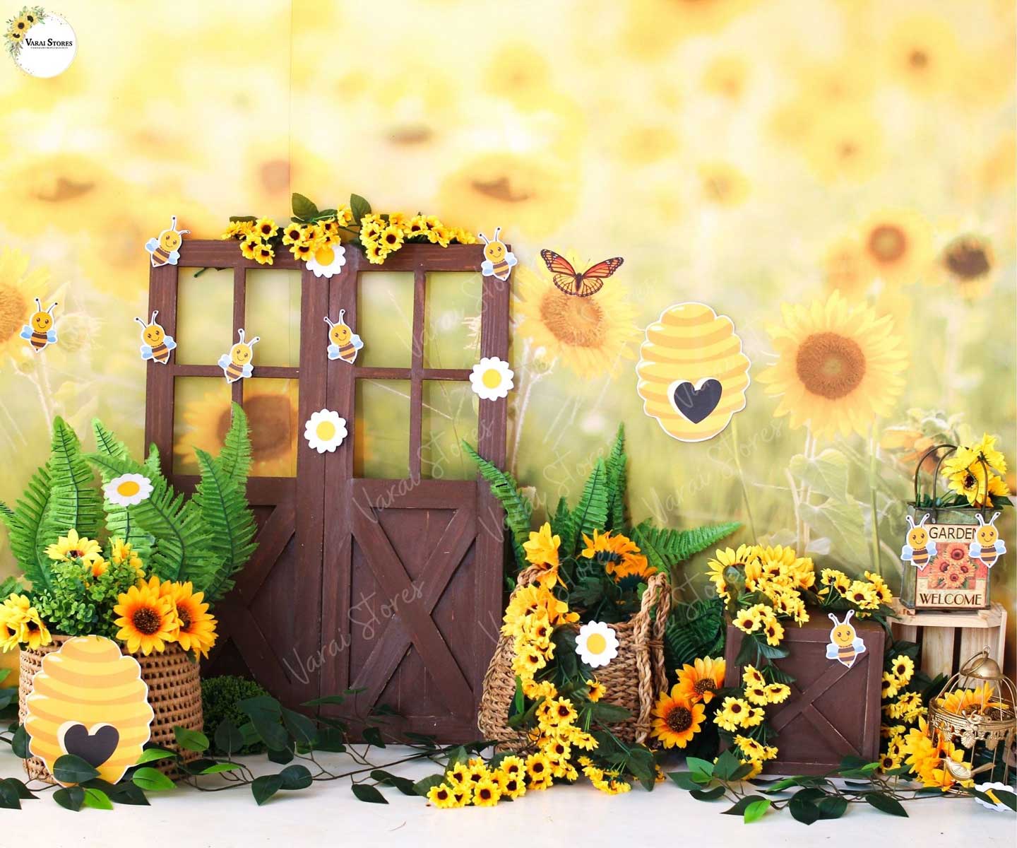 Little Bees - PRINTED BABY BACKDROP - FABRIC (PRE ORDER)