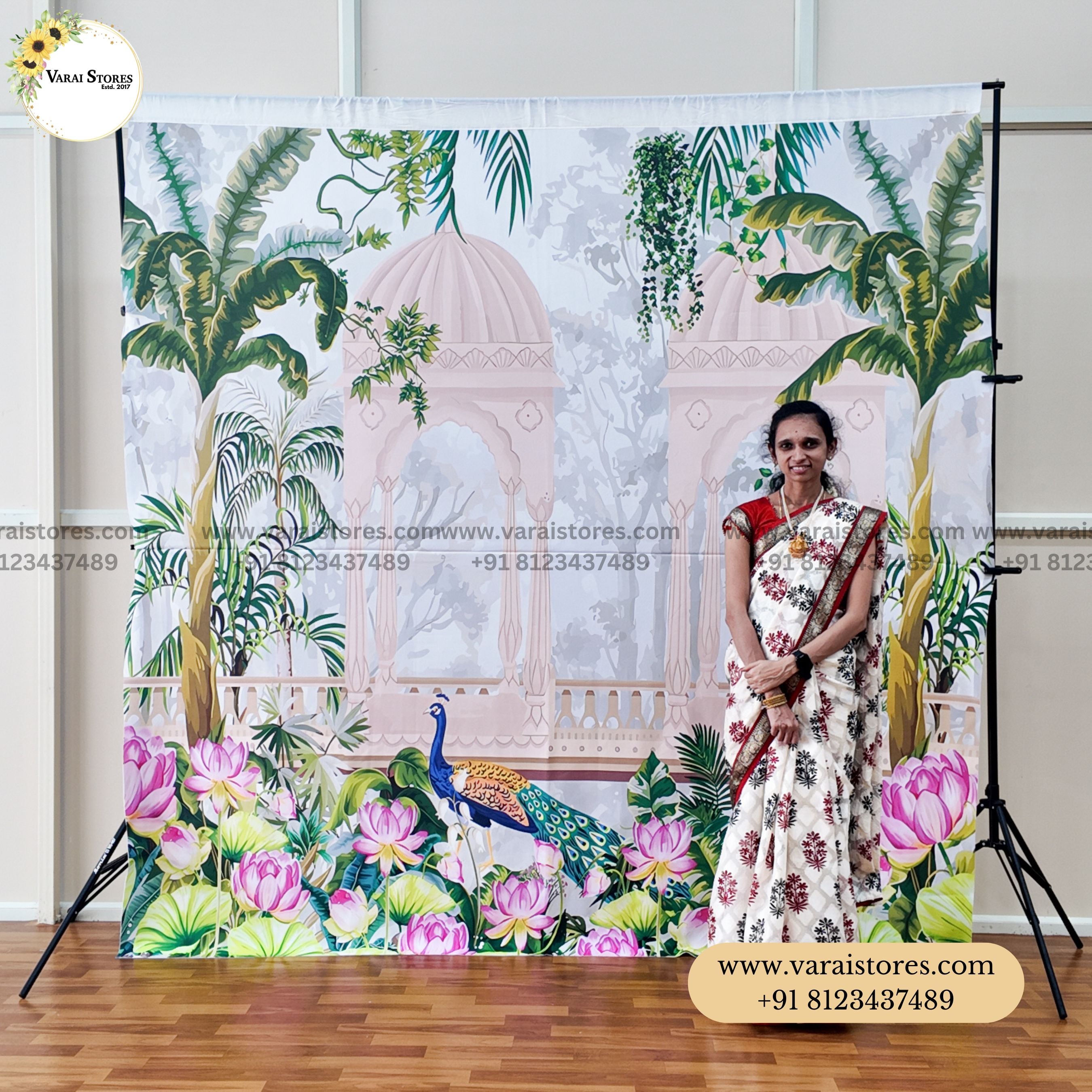 Lotus Garden - Fabric With Pole Pocket